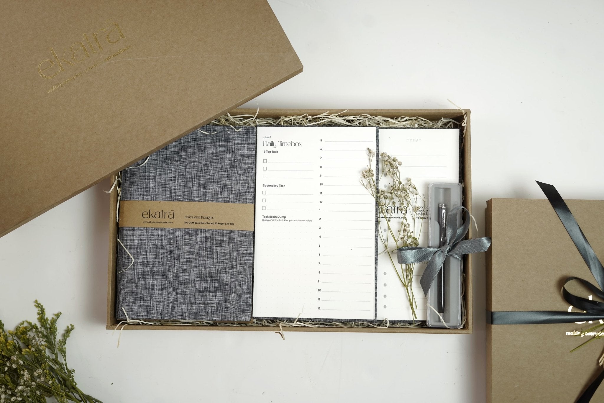 Ekatra Premium Corporate Gift Set - Time Management | Eco-Friendly Desk ...