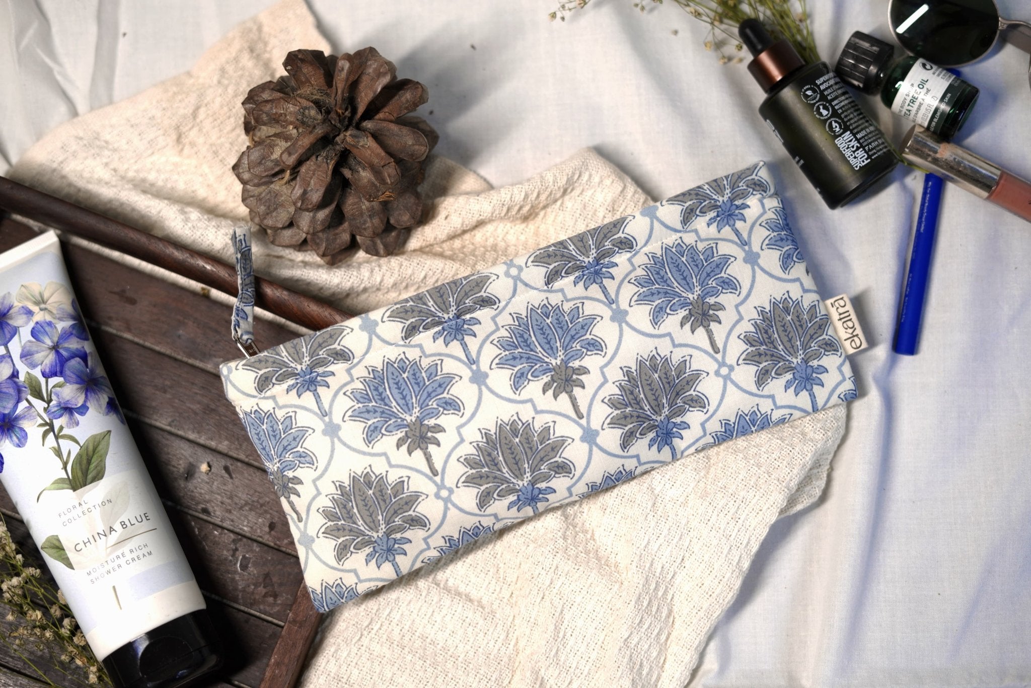 Sustainable Cotton Travel Pouch/Organizer by Ekatra - Small Pouch, 8x3 ...